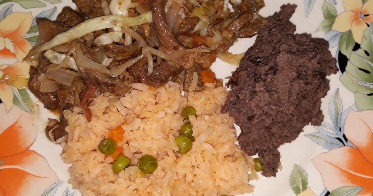 Guisado De Res Con Repollo Y Tocino 🥓 Receta de My Kitchen - Cookpad