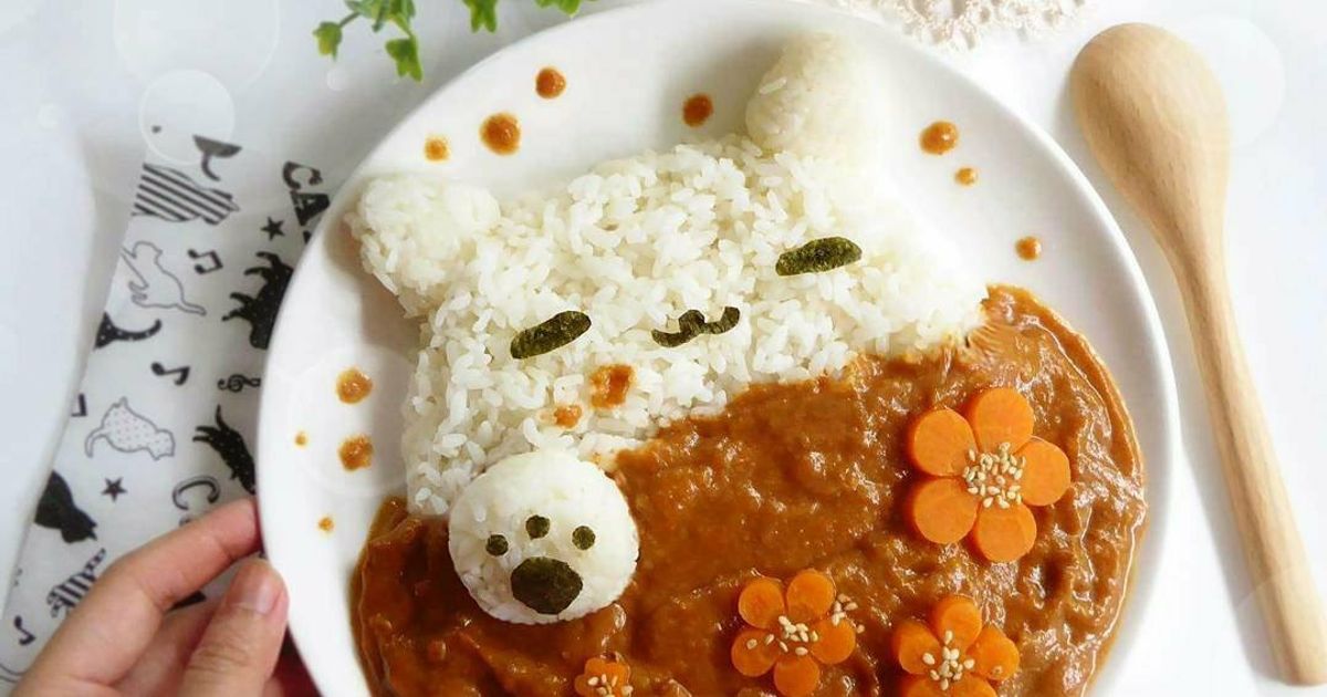 สูตร ข้าวแกงกะหรี่ญี่ปุ่นแมวนอนห่มผ้า โดย Bellchan cooking bento - Cookpad