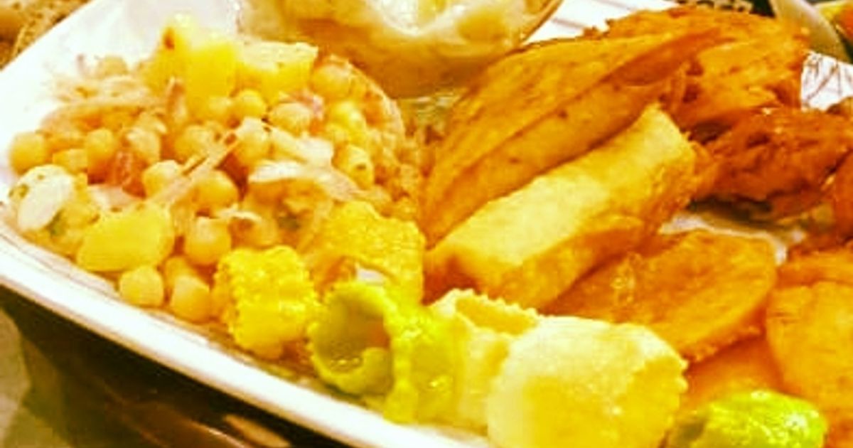 Chat Platter Recipe by Farwa Ali - Cookpad