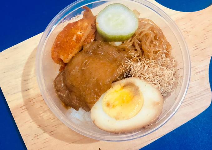 Resep Nasi Campur Jawa Timur Bowl oleh AuliHafiz - Cookpad