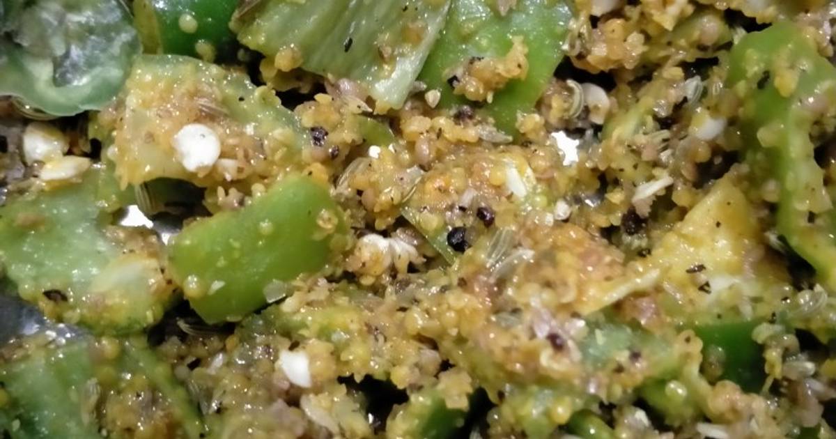 ranpariya nidhi દ્વારા રેસીપી રાયતા મરચા(Raita marcha recipe in ...