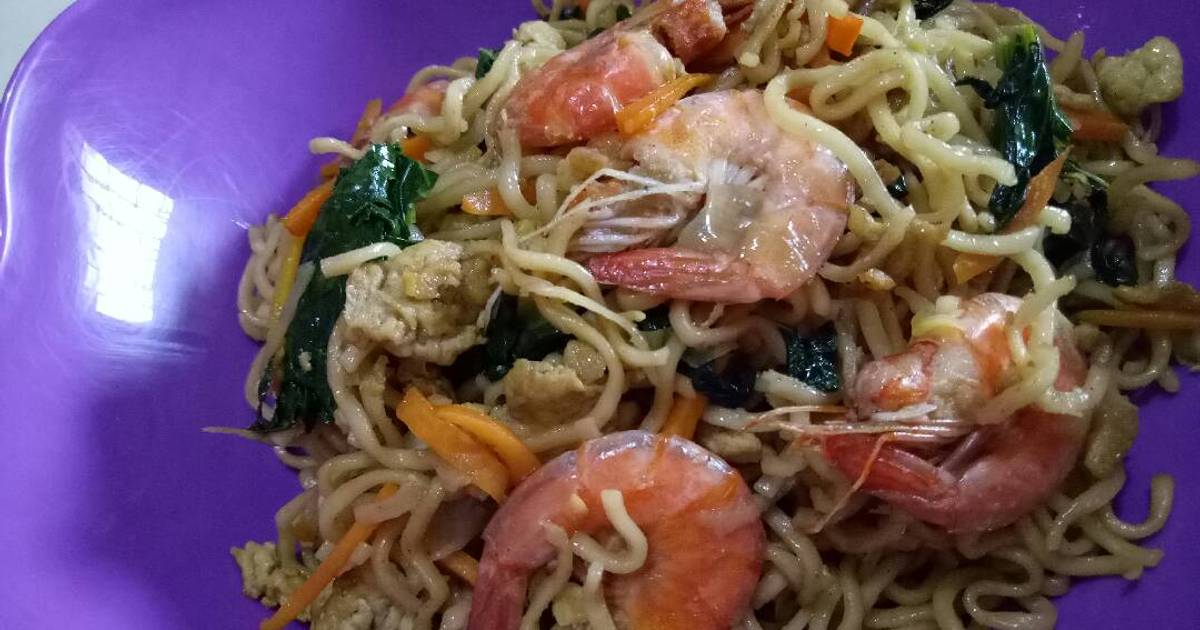 Resep Mie goreng unch unch oleh arethandini - Cookpad