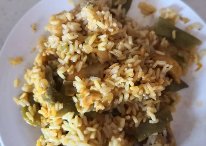Arroz con Merluza estilo "paella" Receta de Lourdes - Cookpad