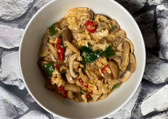 Resep Tumis Jamur Telur oleh Roro Woelan - Cookpad