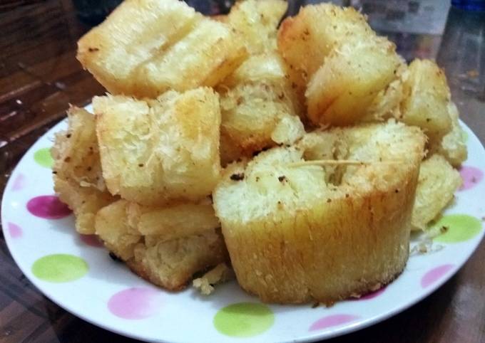 Resep Singkong Goreng Merekah Praktis oleh Hikmah Yanti - Cookpad