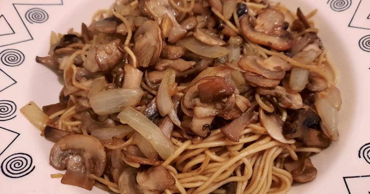 Resep Mie Jamur oleh Masakan Seadanya By MamaZAS - Cookpad