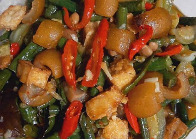 Resep Tauco kikil,terong n kacang panjang oleh Kristina Barus - Cookpad