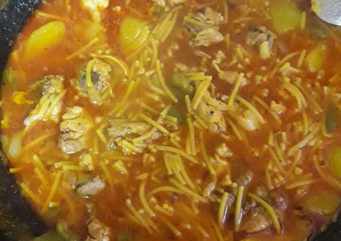 Guiso de Fideos Receta de Janet de la Puente - Cookpad