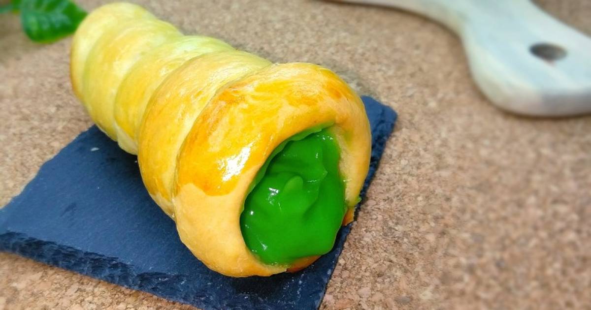 Resep Conch Bread With Green Tea Vla (Roti Keong Mas) oleh Laila Dawud ...