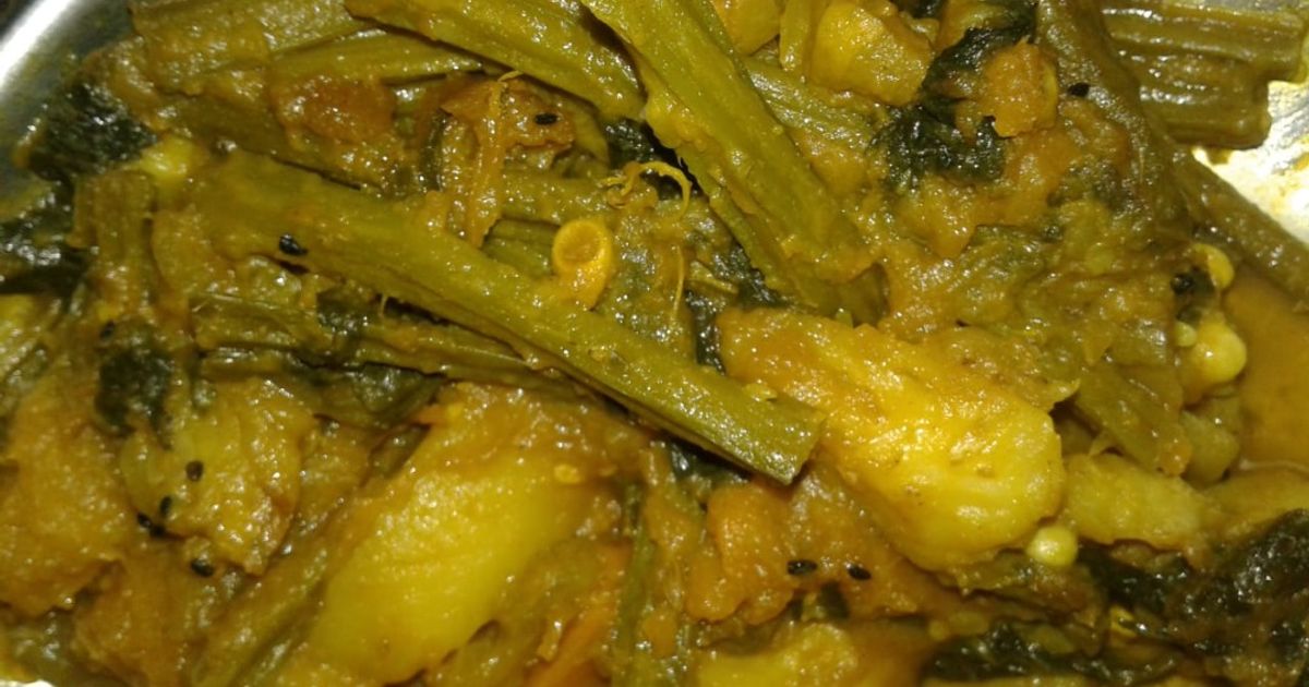 Malabar Spinach Stir Fry Recipe by Poonam ranga - Cookpad