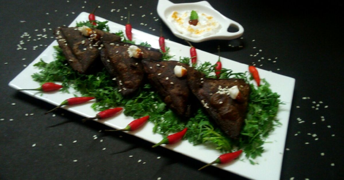 Ragi Samosa Recipe by Chandu Pugalia