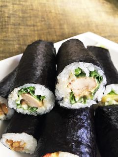 Crispy Chicken ‘Katsu’ Sushi Rolls Recipe by Hiroko Liston - Cookpad