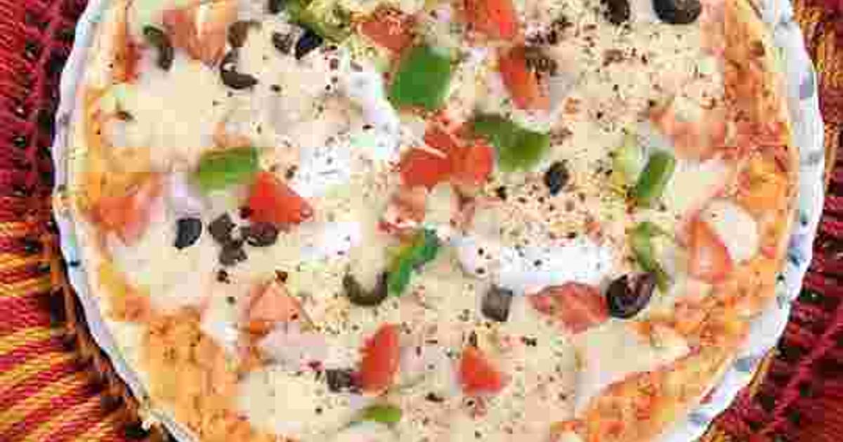 Cheesy Pan Pizza Recipe by almas.fatima - Cookpad