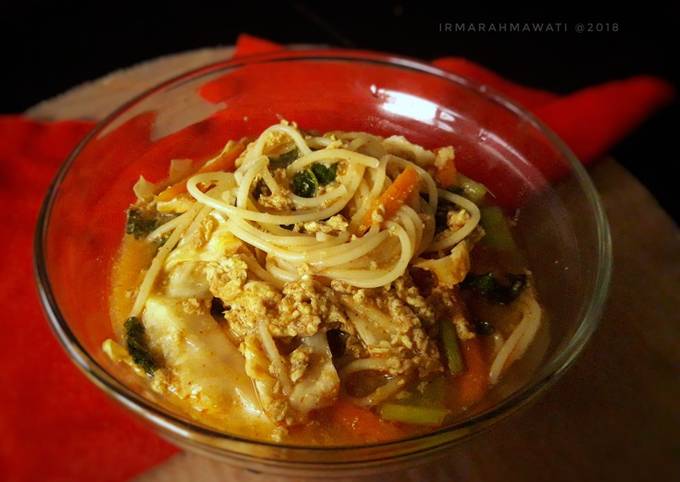 Resep Spaghetti Kuah Kari oleh Pawon mair (Irma Rahmawati) - Cookpad
