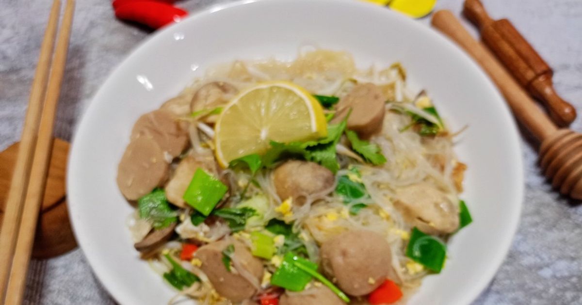 Resep Bihun Nyemek Dengan Jamur Merang Dan Daun Ketumbar oleh tommy ...