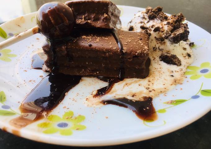 Chocolate vanilla bar Recipe by Chelcy pancholi - Cookpad