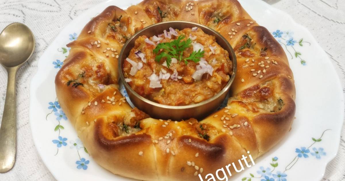 6 easy and tasty baked stuffed pav recipes by home cooks - Cookpad