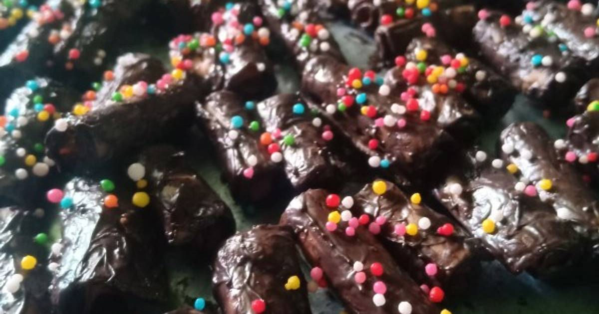 Resep Pangsit roll coklat oleh Mama Syira - Cookpad