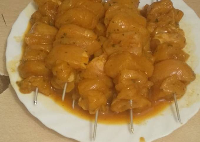 Pinchitos de Pollo Receta de Gemma Tejero Valles- Cookpad