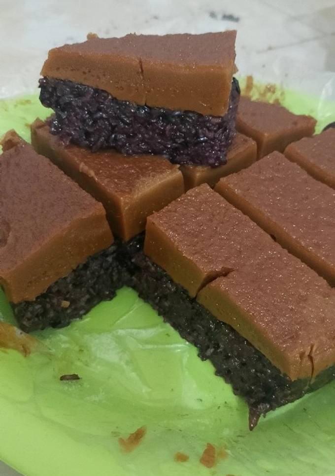 Resep Katiri sala / kue ketan hitam gula merah oleh Dapoer Catering NR ...