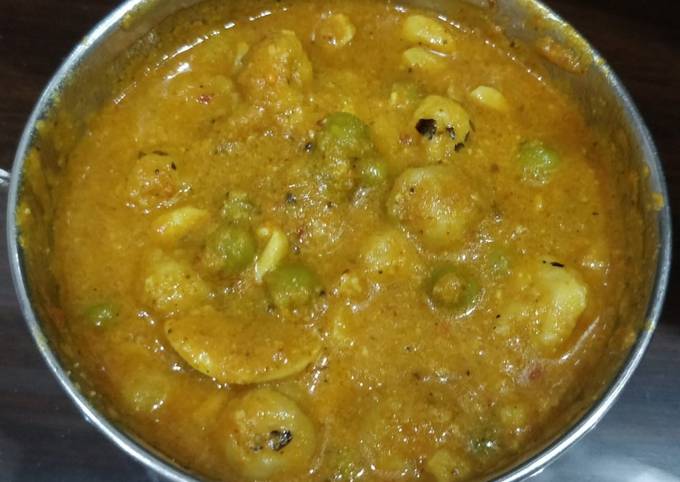Makhana Kaju Matar Curry Recipe by Lata Mehta - Cookpad