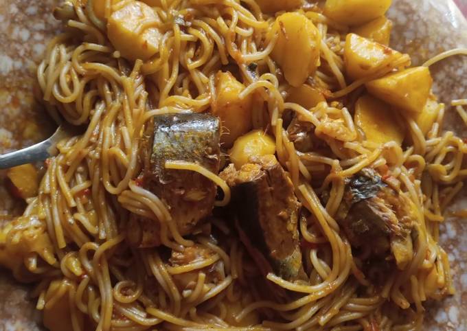 Dafadukan Taliya da Dankali girki daga Lubabatu Muhammad - Cookpad