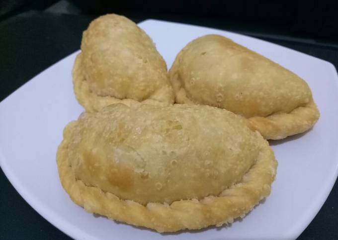 Resep Pastel Renyah oleh Mien - Cookpad