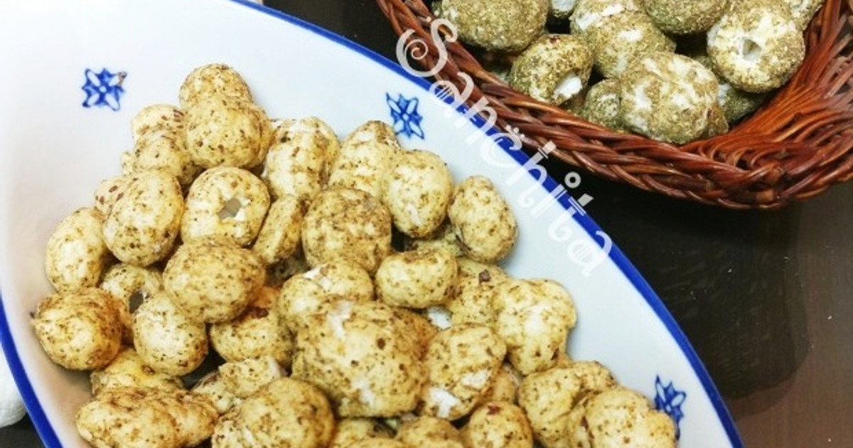 Roasted Crispy Fox Nuts In Two Flavours Recipe by Sanchita Mittal - Cookpad