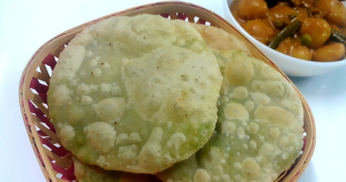 Koraishuti'r Kochuri Recipe by Nazneen Alamgir - Cookpad