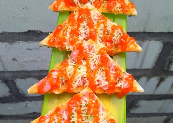 Resep Olahan Roti Tawar~Pizza Roti Tawar oleh Anisatur Rofi'ah - Cookpad