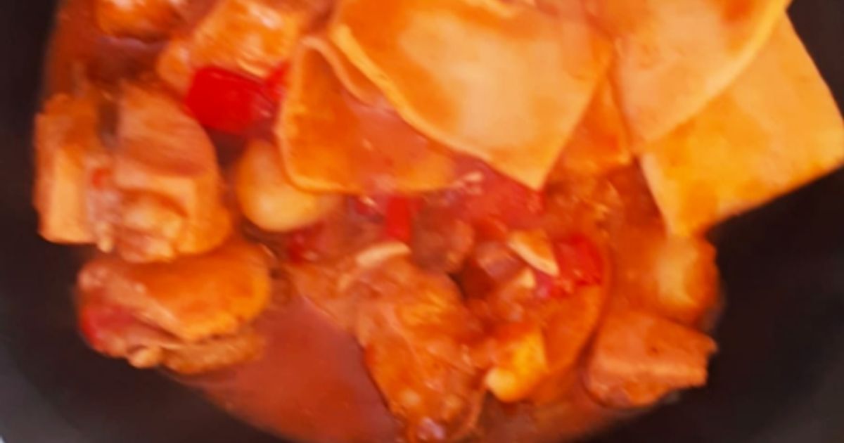 Andrajos With Paprika, Vegetables, And Chicken Recipe By Silvia Go