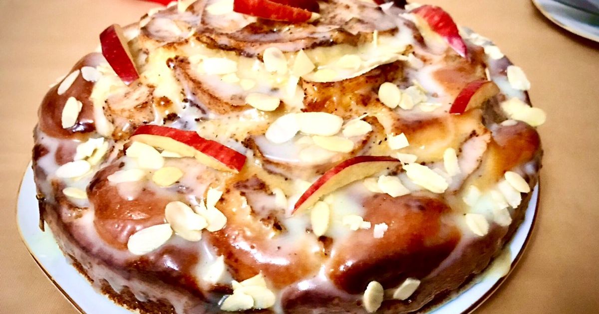 Μηλόπιτα κέικ με σως γιαουρτιού 🍎 Συνταγή από τον/την mgiannok - Cookpad
