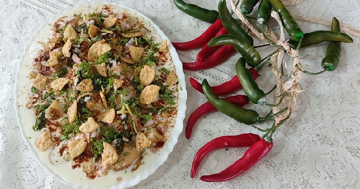 Dahi Bara Mix Chat Papry / Tasty Chatpaty Chat Recipe by Nargis shaikh ...