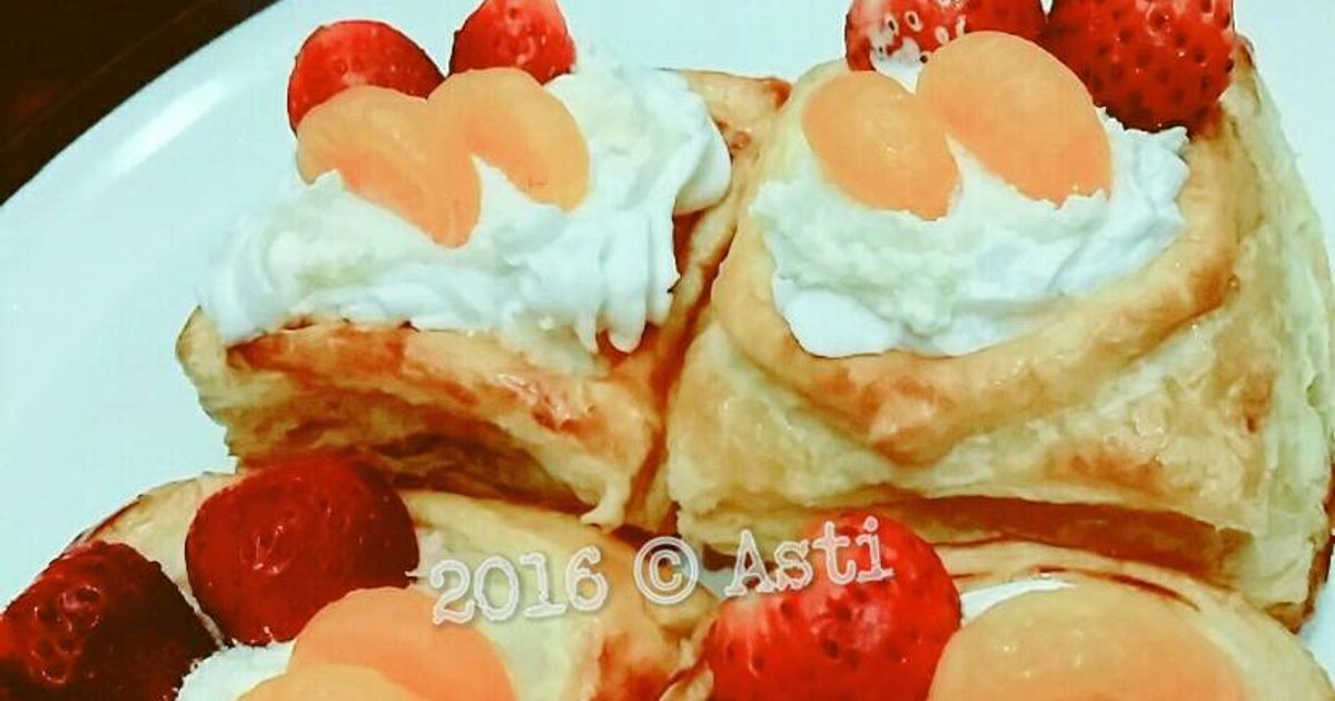 Resep Fruit Puff Pastry oleh Asti HC - Cookpad