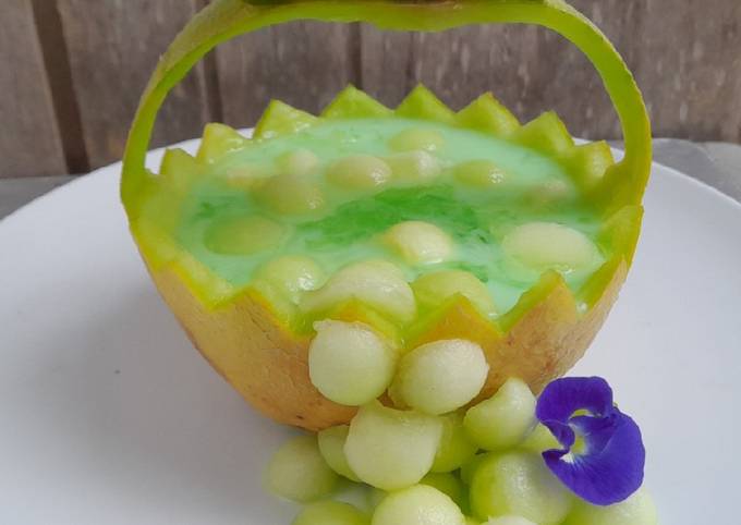 Resep Es Melon jelly Susu oleh olive bunda qonita - Cookpad