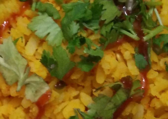 Spicy poha Recipe by Veena Soni - Cookpad