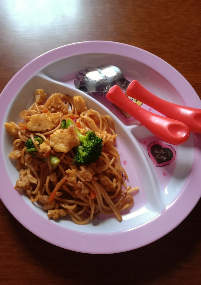 Resep Spaghetti, Wortel, Brokoli Dan Ayam (Mpasi 12 Bulan +) oleh ...