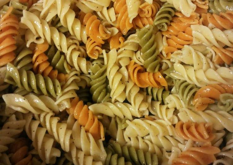 Pasta tricolor Receta de Estrella Dominik- Cookpad