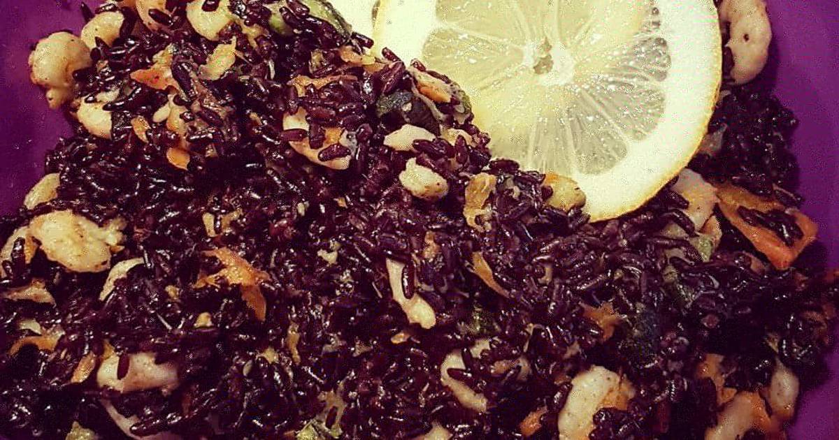 Ricetta Riso Nero Zucchine, carote e gamberetti (piatto freddo) di ...