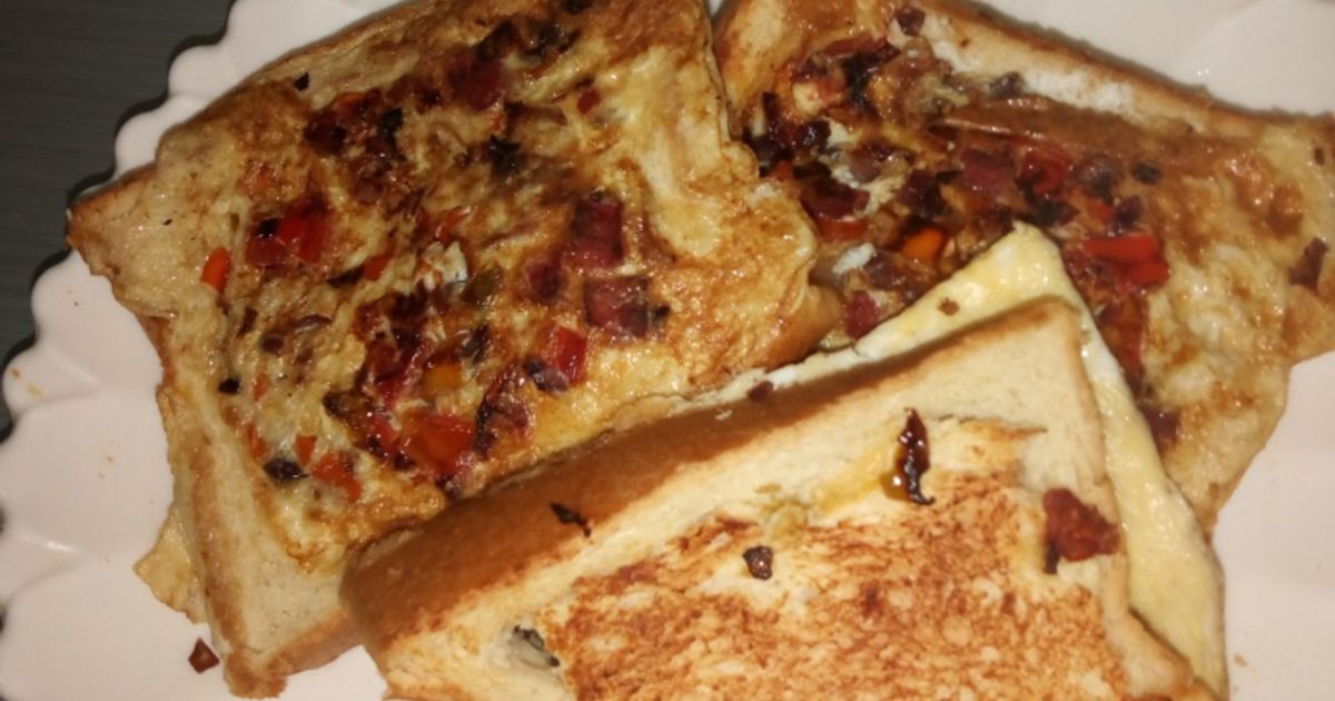 Cheesy Meaty Vegetables Toast Recipe by Nazba Abba Wali - Cookpad