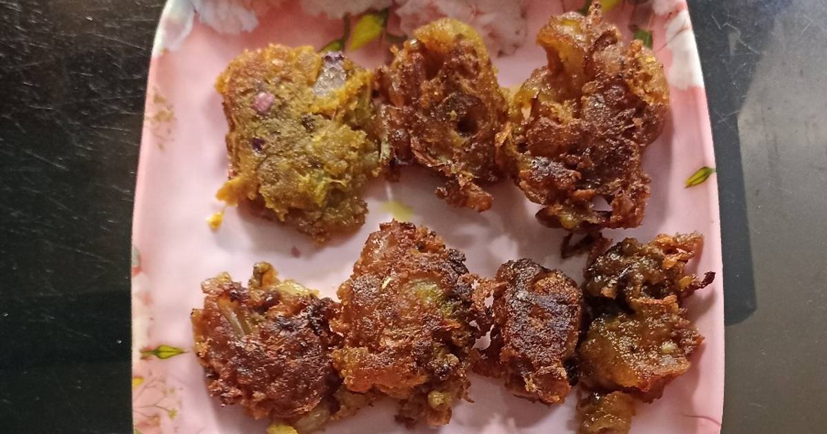 Rinki Dasgupta বানিয়েছেন মাছের তেলের বড়া ভাজা (Macher teler bora vaza recipe in Bengali)- কুকপ্যাড