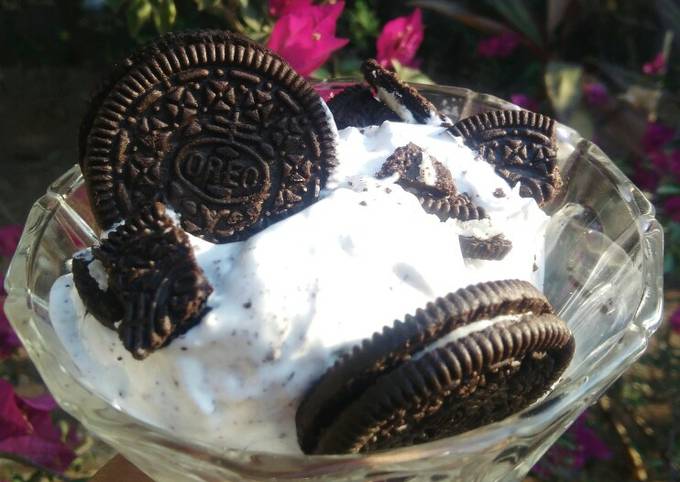 Resep Es Krim Oreo Homemade oleh Ditta Widya Utami - Cookpad