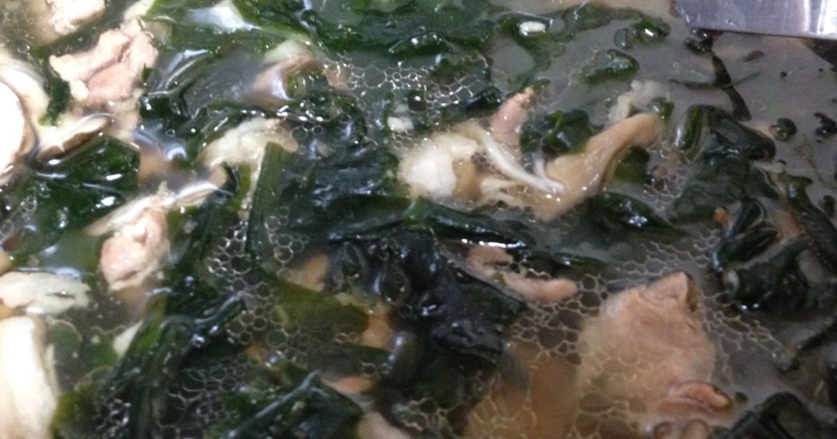 Resep Sup Bakut Rumput Laut oleh Xiu lan - Cookpad