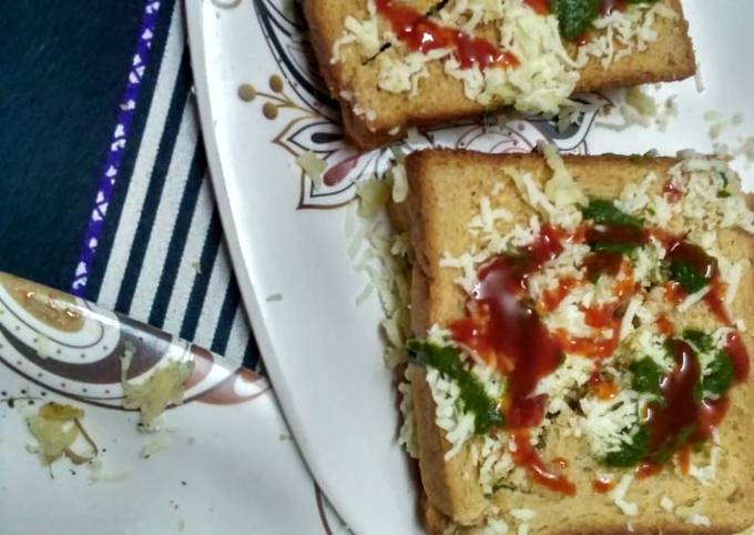 Say cheese chutney toast Recipe by Soni Cooking Classes - Cookpad