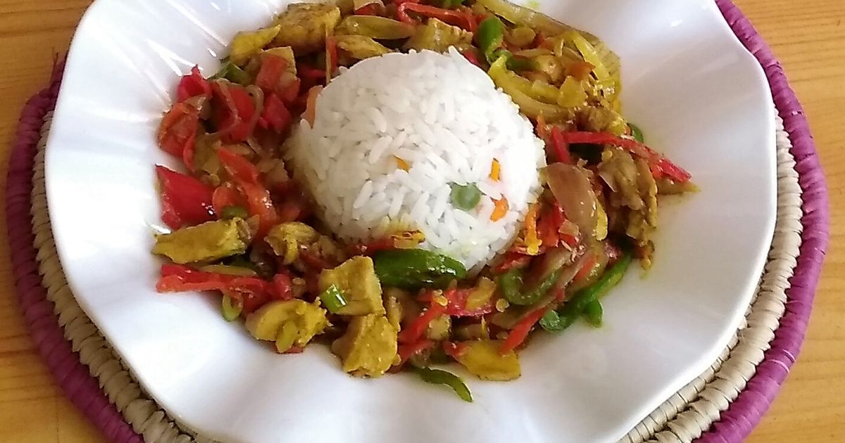 White Rice And Chicken Chunks Sauce Recipe by zamakhs kitchen and Cake ...
