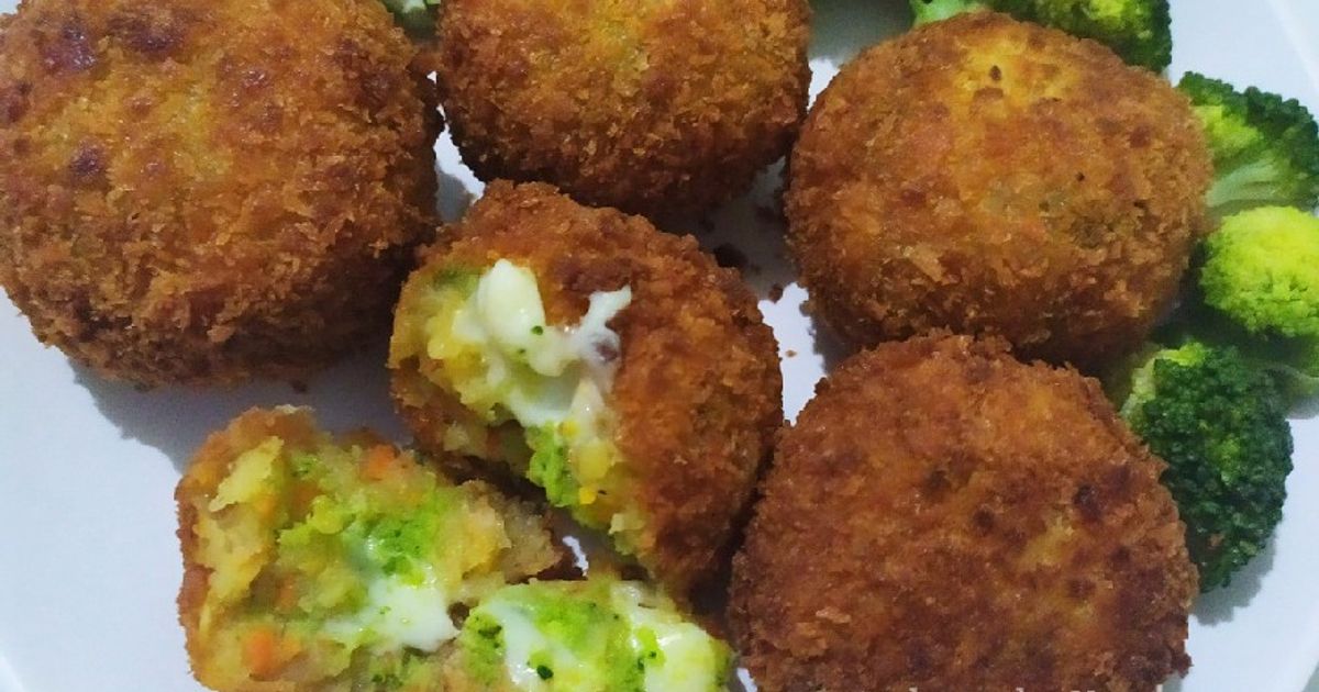 Resep Bola Bola Kentang Isi Buah Dan Sayur (Kroket) oleh Abuaba Kitchen ...