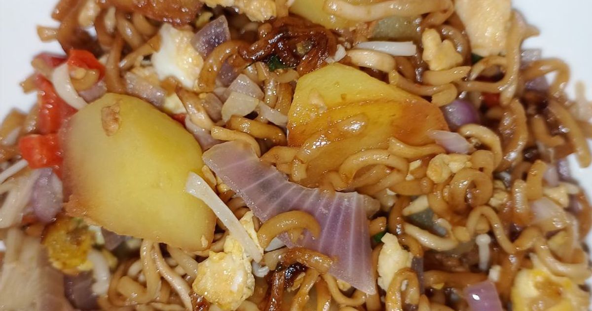 Resipi Mee Segera Goreng Letak Cendawan Enoki Dan Kentang oleh Alia Ali ...