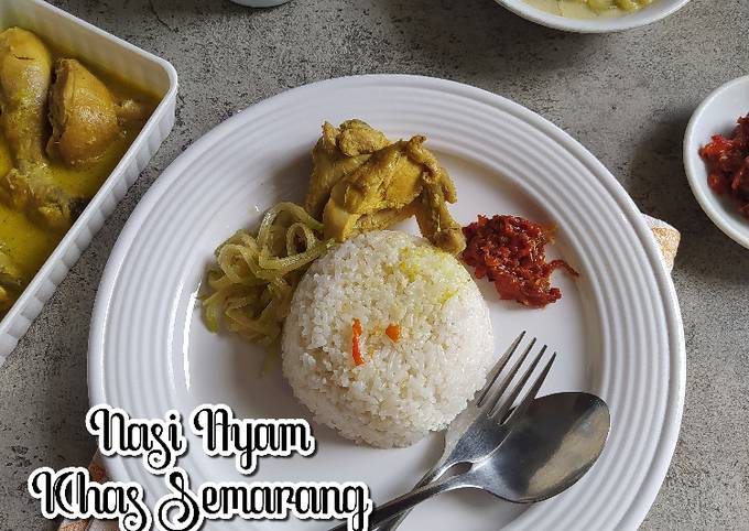 Resep Nasi Ayam Khas Semarang oleh Ella Hadibroto - Cookpad