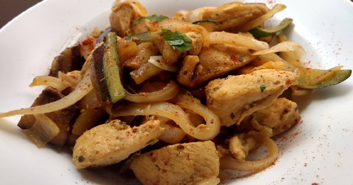 Pollo salteado con verduras Receta de LuisHernando Garcia-Pinzon- Cookpad