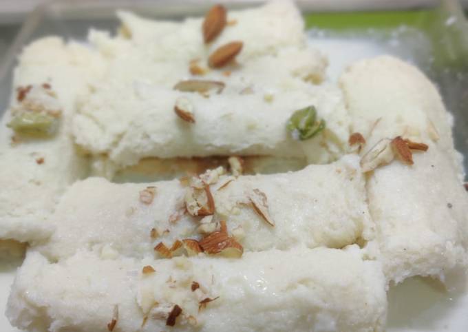 Malai roll Recipe by jyoti sikka - Cookpad